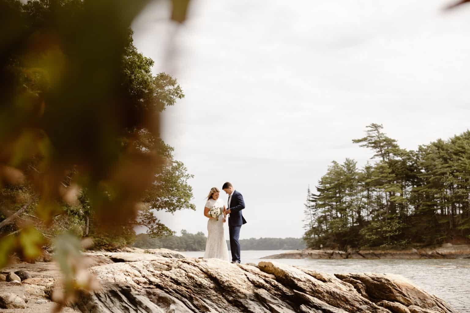 How to Elope in Freeport, Maine - Babel Photos